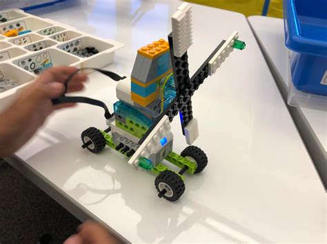 Some Fun Wedorobotics Builds From Stemtree Of Mukilteo