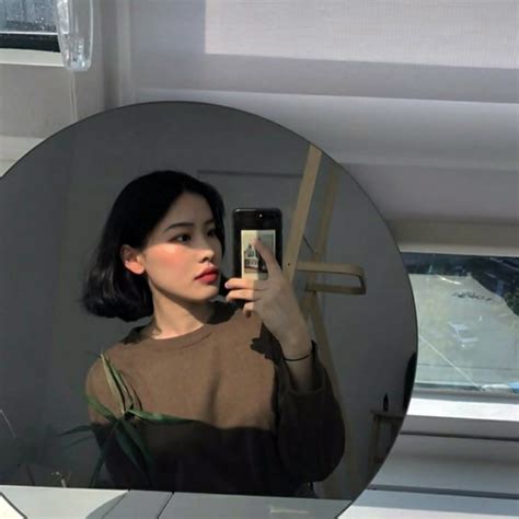 Asian Mirror Selfie