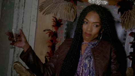 Angela Bassett Is Up For Returning As Marie Laveau In American Horror