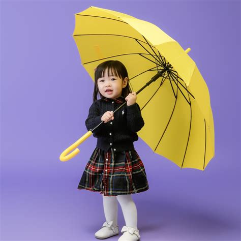 서비니 ෆ 모델 딸이랑여행 책육아 협찬 𝗜 100 수제 헤어핀 맛집 러블리안데이 골덴 미니 리본핀 골덴 재질로 제작했고 서빈이는 핑크컬러를 착용했어요 ᴗ̈