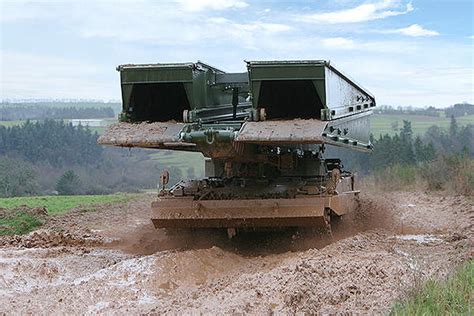 Leguan Bridge Layer Army Technology