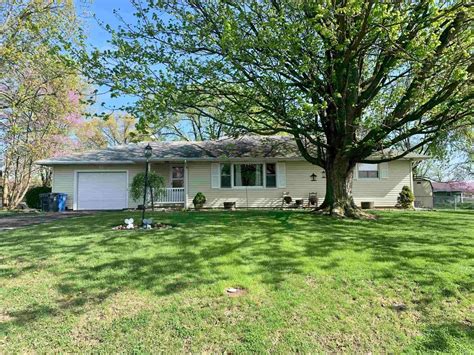 11 Barbara Dr Columbia City In 46725 See Est Value Schools And More