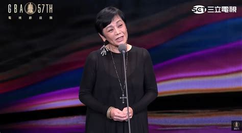 金鐘57／張艾嘉感性引言！陳君天獲特別貢獻獎 高聲疾呼：讓台灣