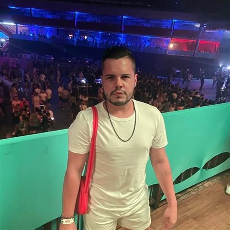 Pedro Bueno Pedrobuuenoo • Threads Say More