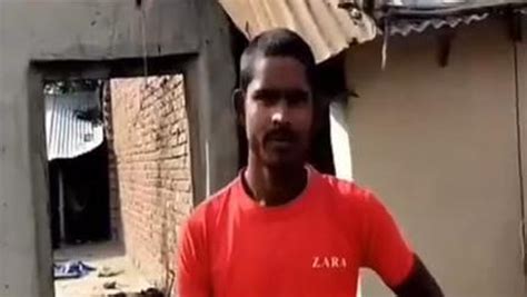 सीतापुर अज्ञात कारणों से लगी आग में 4 घरों की गृहस्थी का सामान जला लाखों का नुकसान Video