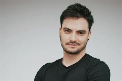 Falsa Postagem Pol Tica Leva Felipe Neto A Processar O Tiktok Brasil Metr Poles