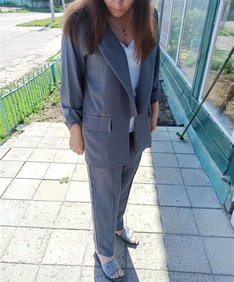 Новий костюм тройка — цена 890 грн в каталоге Брючные костюмы Купить женские вещи по доступной