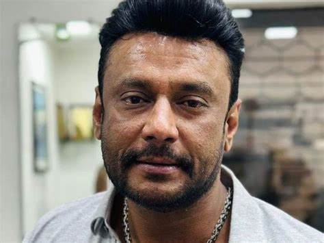 Kannada Star Darshan Thugudeepa Will Not Get Home Cooked Food In Jail जेल में कन्नड़ स्टार को