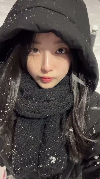 눈 보러 새벽에 뛰쳐 나온 사람 Youtube