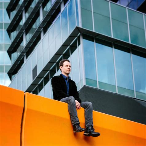8 Corporate Photography Types To Implement In Your Business Strategy