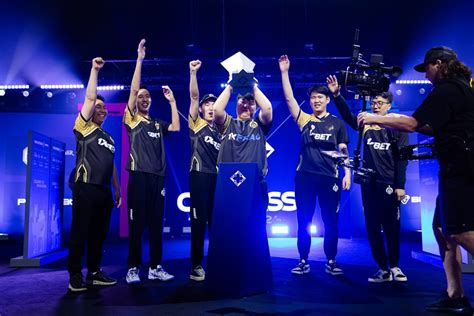 Yalla Compass 2024 Day 5 Gallery