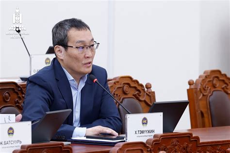 Vip76 Mn Х Тэмүүжин Засгийн газар парламентыг үл хүндэтгэж байхад парламент Засгийн газрын