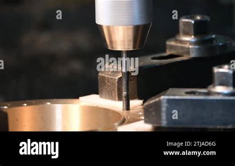 Tapping Cycle Stock Videos And Footage Hd And 4k Video Clips Alamy