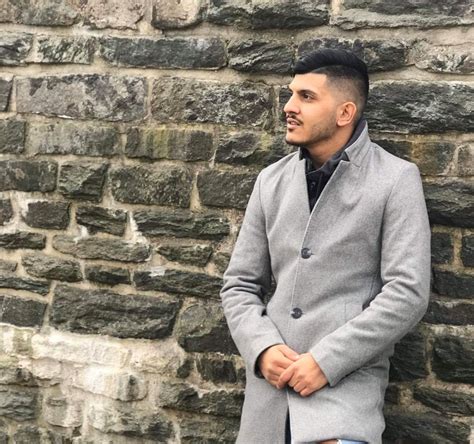 Дъщеря срещу майка By Joro Ignatov Facebook