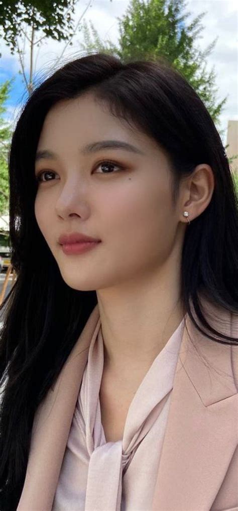 김유정 주식 에펨코리아