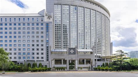 中方决定对美国13家军工企业及6名企业高级管理人员采取反制措施 时讯 看看新闻网