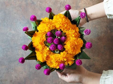 เปิด ของต้องใส่ ลงในกระทง ทิ้งเคราะห์ร้าย เสริมความปัง วันลอยกระทง The Bangkok Insight