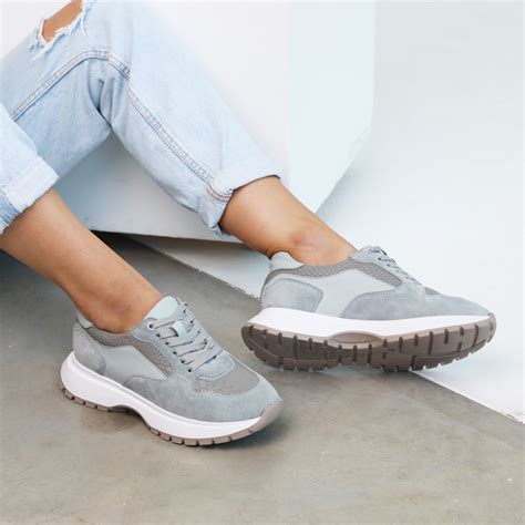 Кроссовки кожаные женские демисезонные кроссы для женщин Toyvoo ...