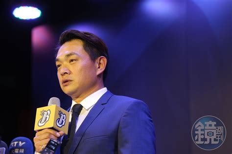 中職震撼彈！中信兄弟林威助交兵符 彭政閔接任總教練 鏡週刊 Mirror Media