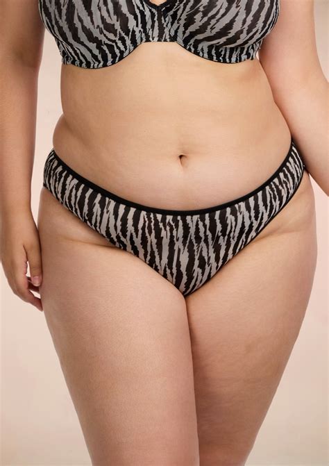 Hsia Breathable Sexy Feminine Lace Mesh Bikini Underwear
