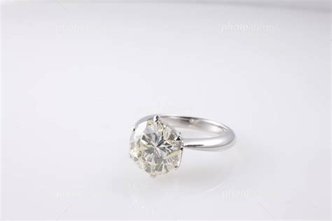 ダイヤの指輪 写真素材 [ 4589613 ] フォトライブラリー Photolibrary