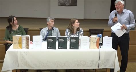 У призренској Богословији представљене књиге о Богородици Љевишкој и о говорима Срба на Косову и