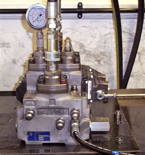 P And R Hydraulics Ltd Danfoss Pvg120 Valve