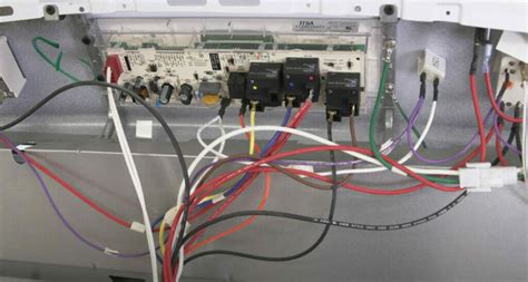 What Happens If Positive And Negative Wires Touch From Spark To Safety