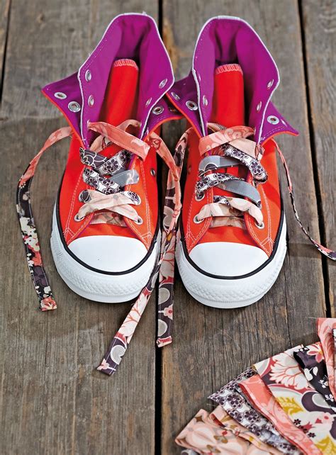 How To Make Adorable Diy Shoelaces With Fabric And Recycled T Shirts