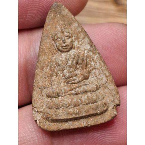 พระพุทโธน้อย รุ่น 2 ออกวัดสารนาถ หลวงปู่ทิม ปลุกเสก หลังยันต์ เฑาะท์ ผสมมวลสารพระผงของแม่ชีบุญ