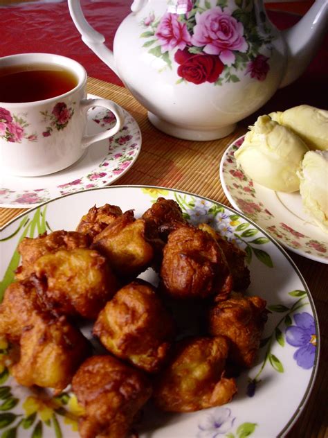 Diari Diela Kuih Jemput Jemput Durian