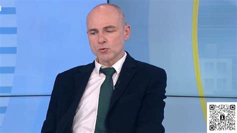 Доц Петър Чолаков Президентът постигна целта си има мнозинство което иска да се направи