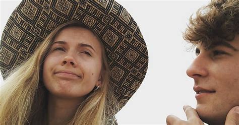 [specific] Please Can You Add A Beach Behind Us Thank You Imgur