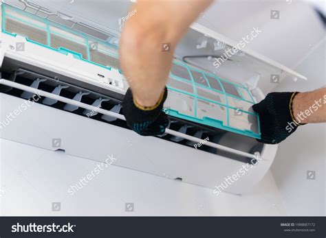 2 841 Installing Split Images Stock Photos Vectors Shutterstock