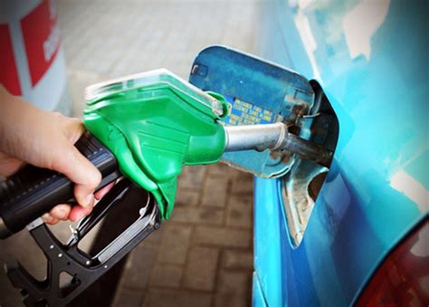 Купить топливо в Украине Wog Shell Авиас и другие АЗС показали свежие цены на бензин дизель и