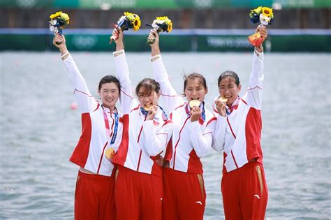 奥运会丨中国女子赛艇夺金！水能载舟，“亦可赛艇”！ 哔哩哔哩