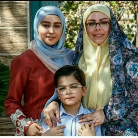 جشن فارق التحصیلی جواد جوادی ”بچه مهندس” با چهره ای کاملا شیک و مردانه