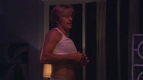 AusCAPS Denis Leary Shirtless In Rescue Me Control