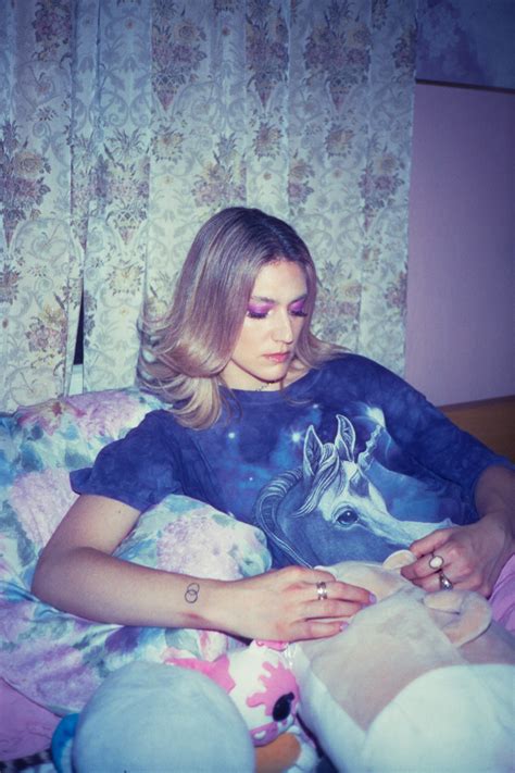 Listen Vessel Red Sex Ransom Note