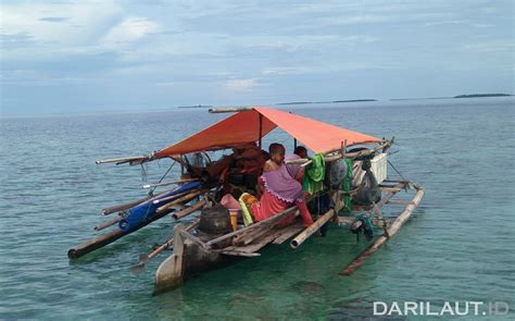 Orang Orang Bajo Dari Laut