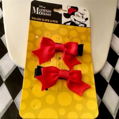 Disney Accessories Disney 2pc Minnie Mouse Blackred Bow Salon Hair Clips Setnew Poshmark