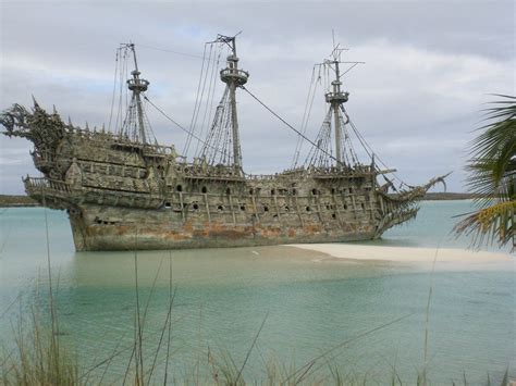 Летучий Голландец Пираты Карибского Моря Фото — Картинки фотографии