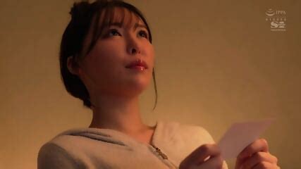 College Student Rei Kuroshima Falls Into A State Of Being Addicted To