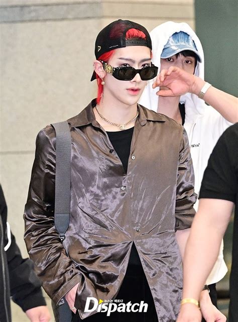 현장포토 순정만화 찢었어 리키 시선강탈 비주얼 디스패치 뉴스는 팩트다