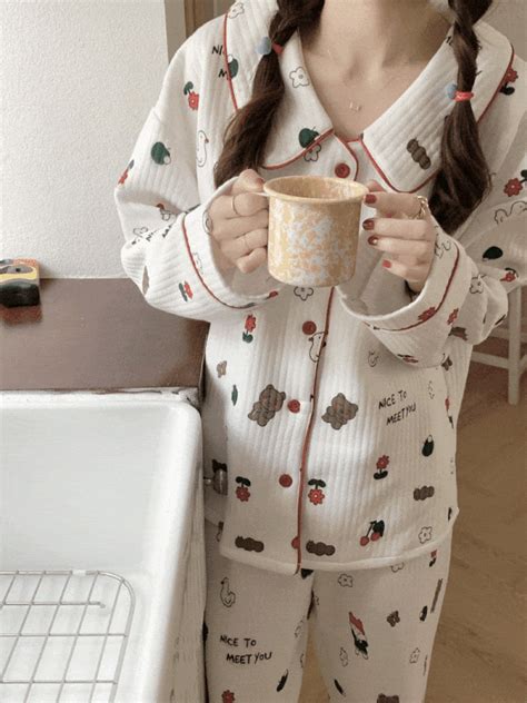 [후기최고💙 고퀄] 플라워덕 카라 오리 누빔잠옷 세트 귀여운 겨울 수면잠옷 파자마 에이블리