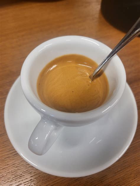 오늘의 커피 에스프레소 바 세리에매니아