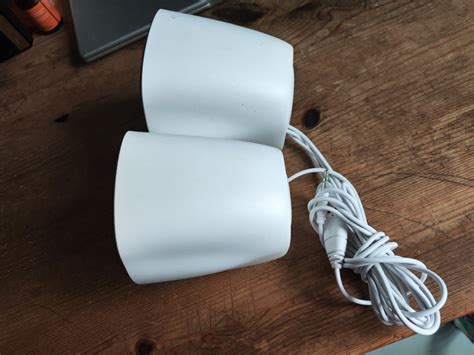 Logitech Z Usb Powered Compact Pc Speakers Audio Soundbars Speakers Amplifiers On Carousell