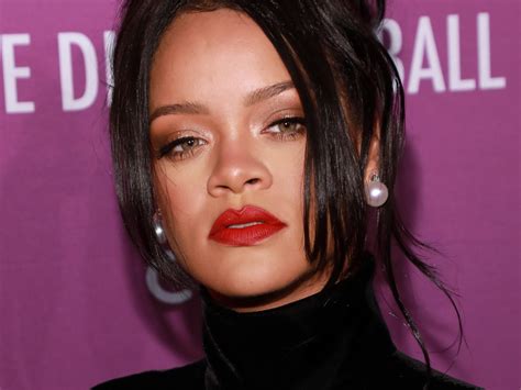 Rihanna Intimo Instagram