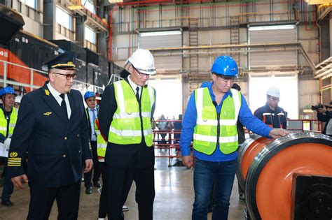 Тавантолгой төмөр зам