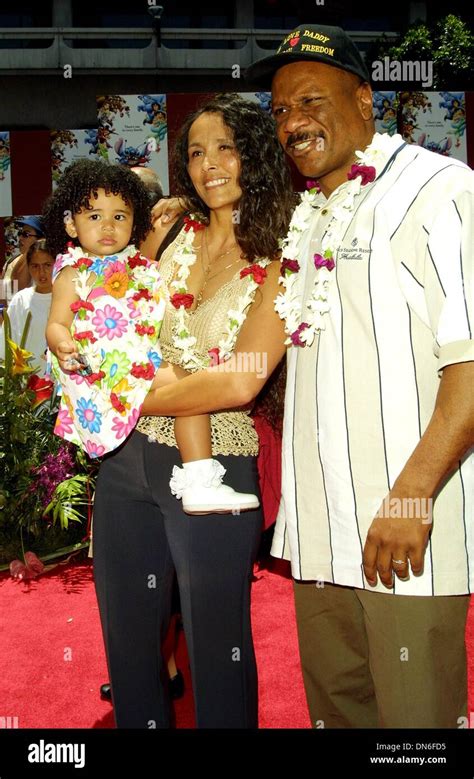 June Hollywood California Usa Ving Rhames Wife And Daughter World Premiere Of